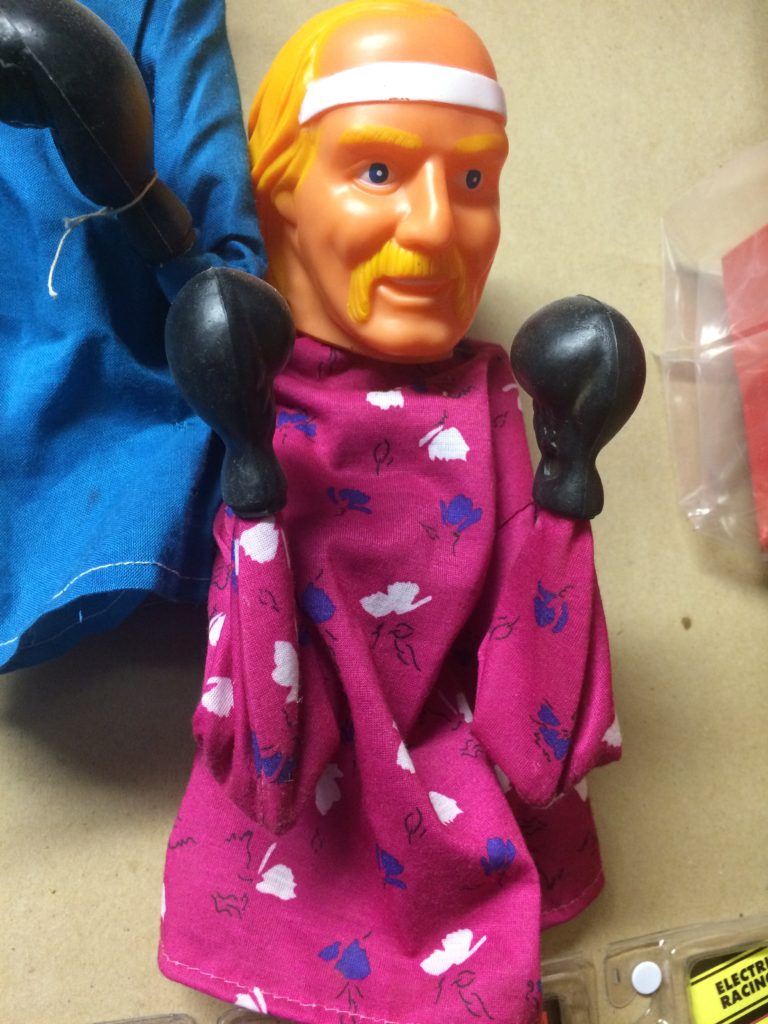 Vintage Hulk Hogan Boxing Punching Hand Puppet Collectible, MH