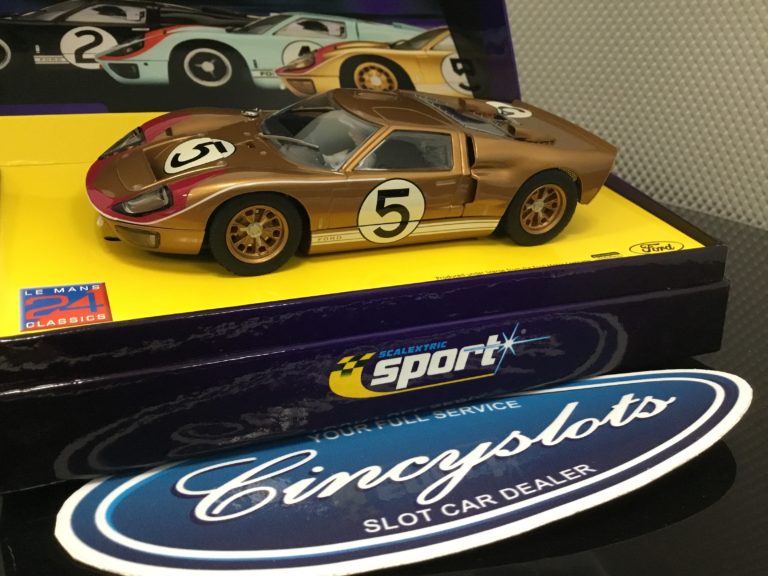 Scalextric Sport C2465A Ford GT40 Le Mans 1966 #5. 1/32 Slot Car ...