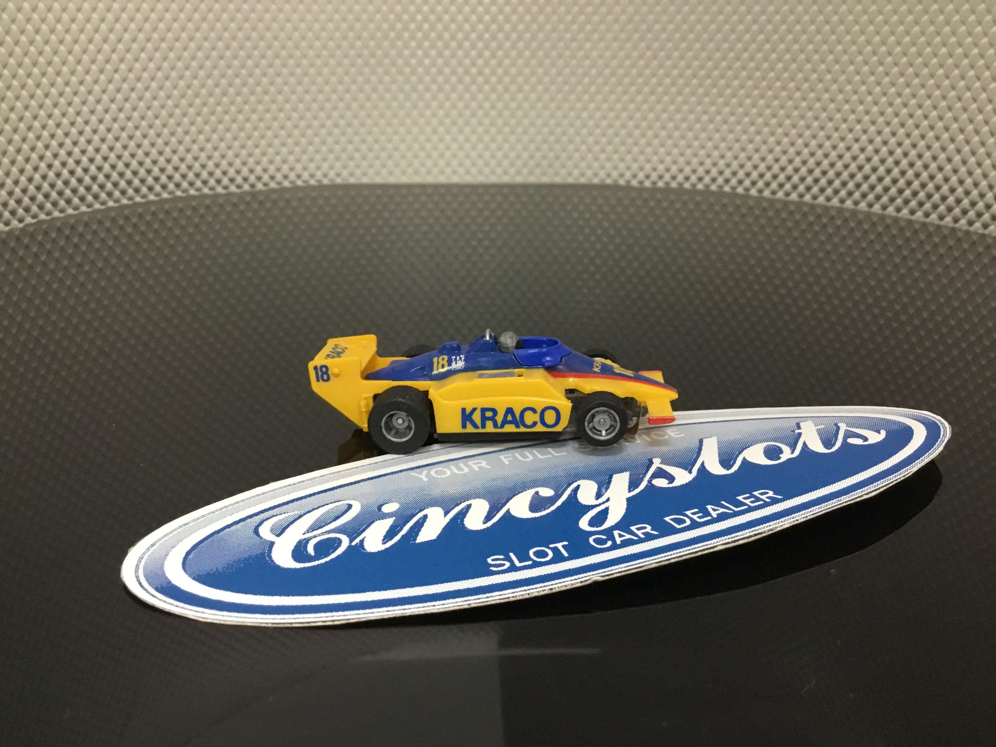 TYCO F1 INDY KRACO #18 HO SLOT CAR, LOOKS NEW.