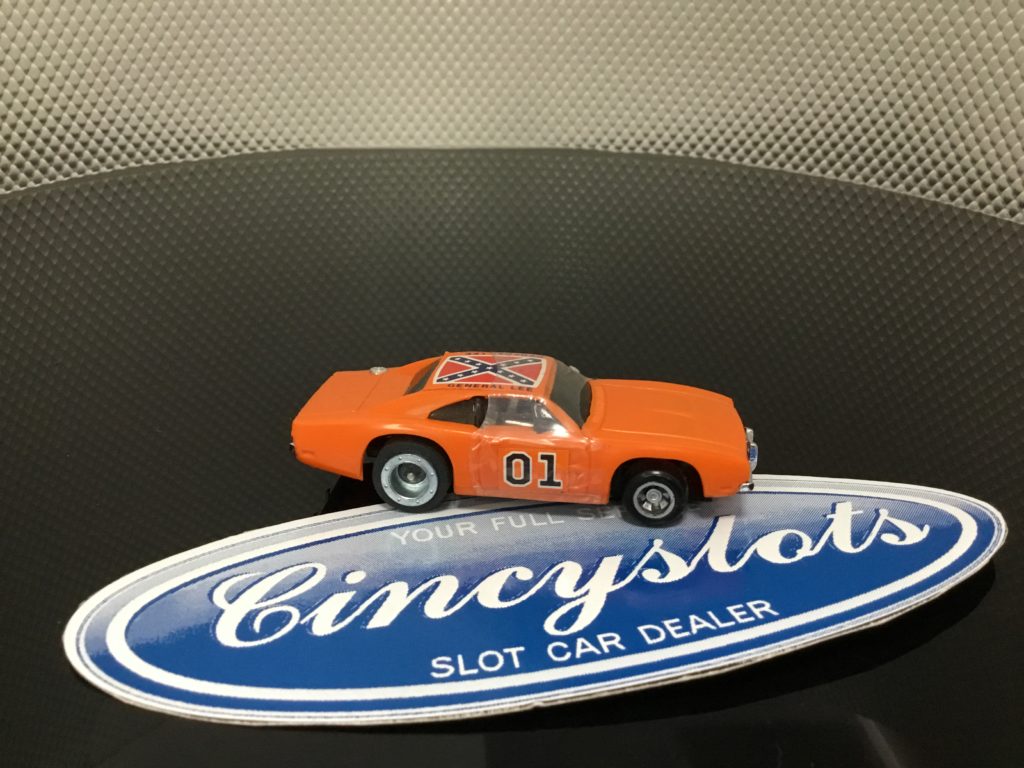 TCR 1977 DUKES OF HAZZARD HO SLOT CAR NEW.