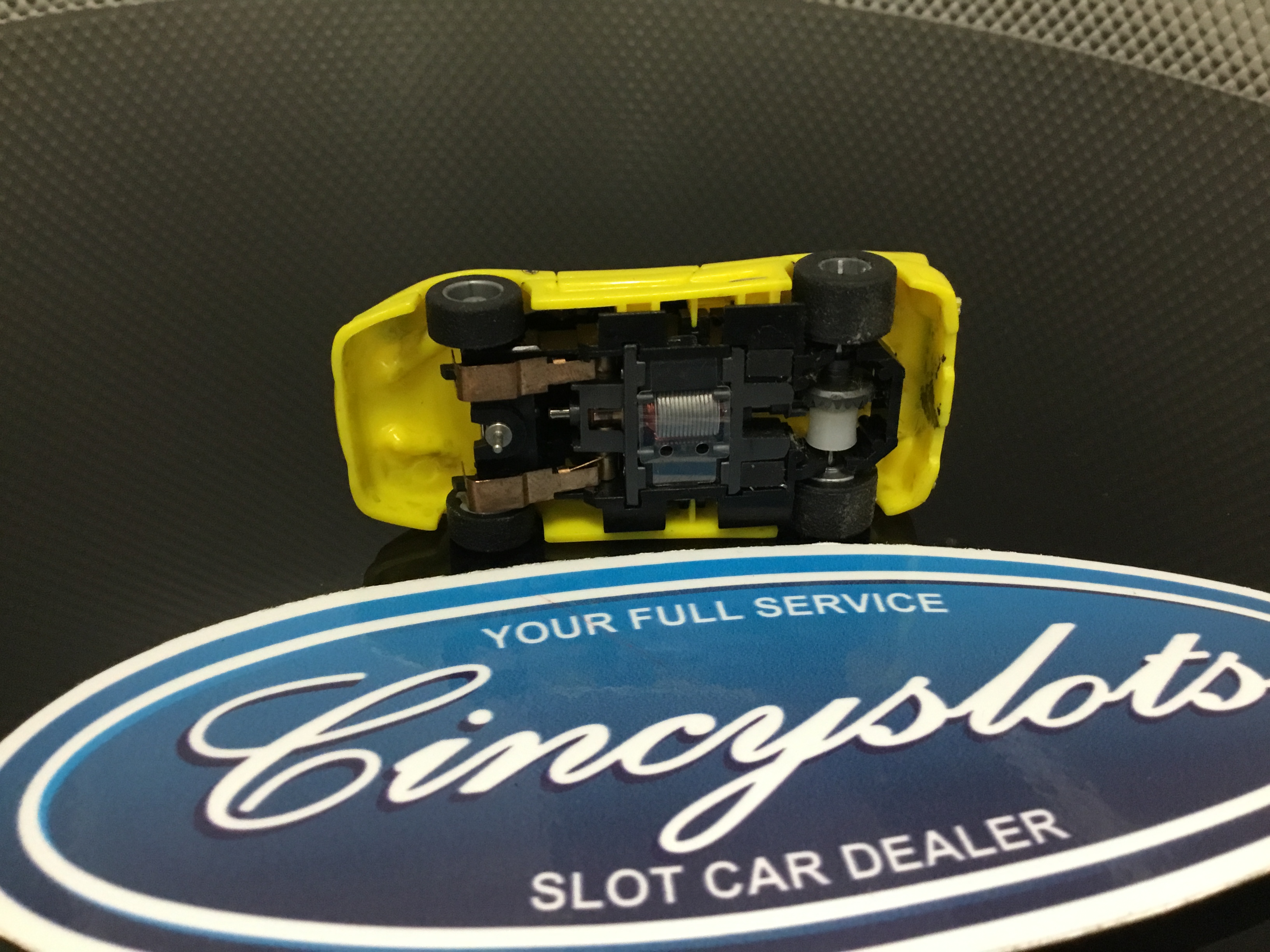 TYCO FERRARI F50 YELLOW HO SLOT CAR, NEW.