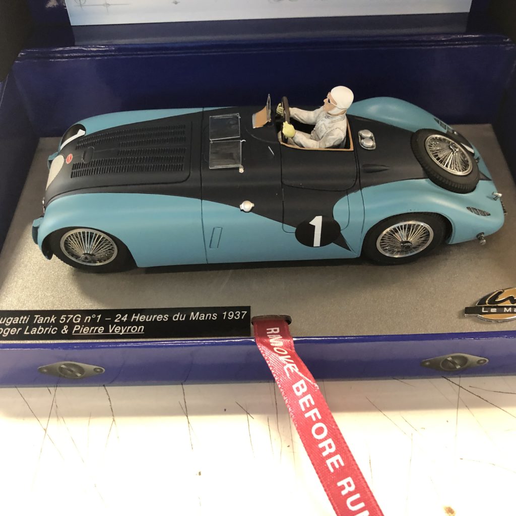 Le Mans Miniatures 132074 Bugatti Tank #1 1937 Pierre Veyron.
