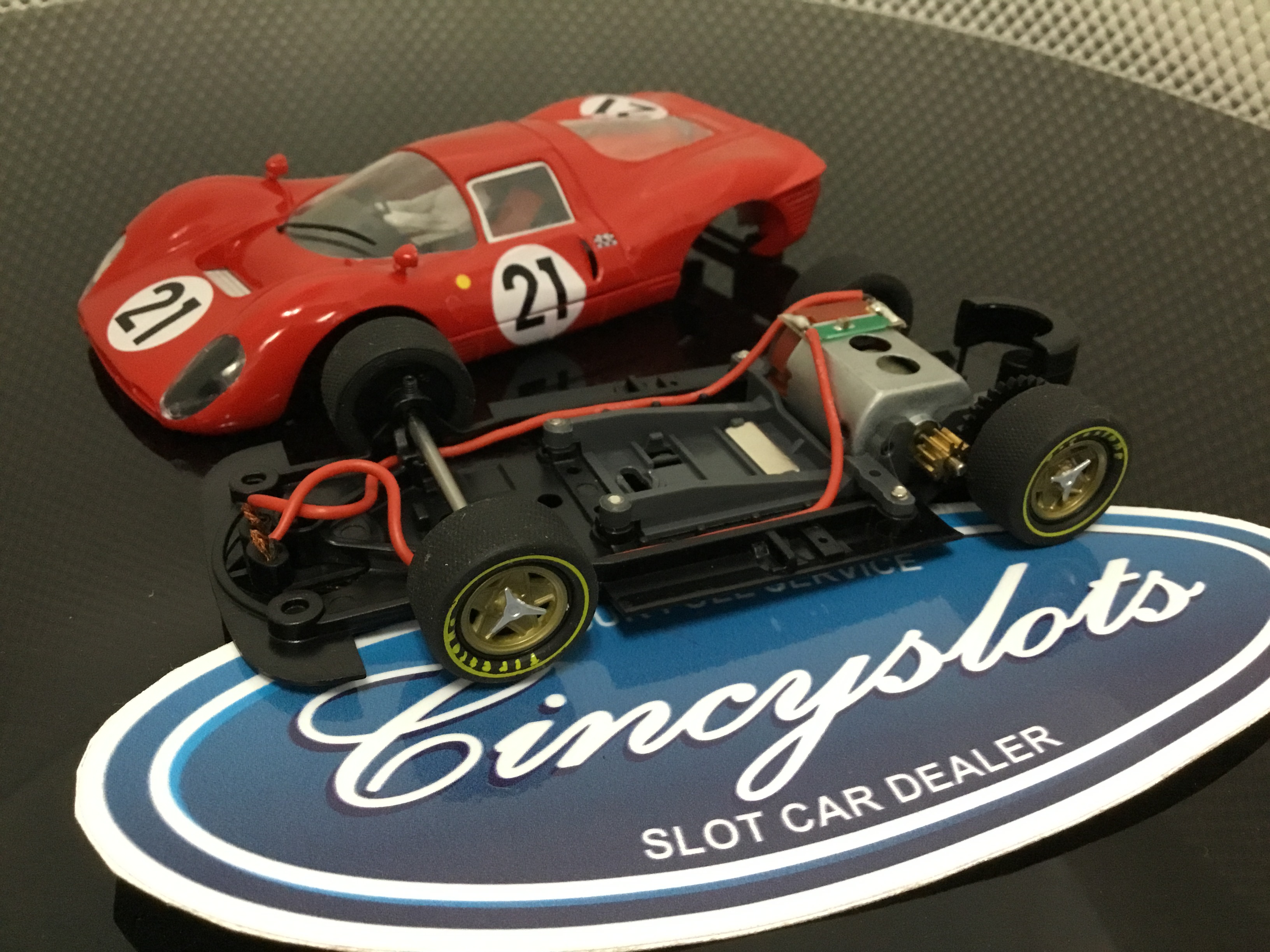 Policar CAR06A Ferrari 330 P4 #21 LeMans 1/32 Slot Car.
