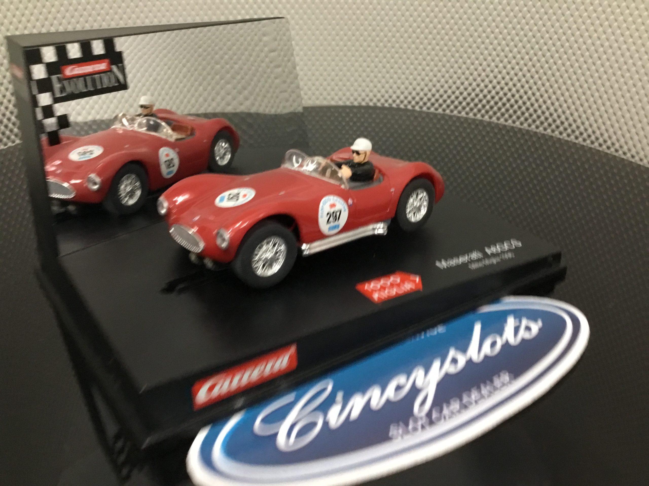 Carrera Evolution 25434 Maserati A6.