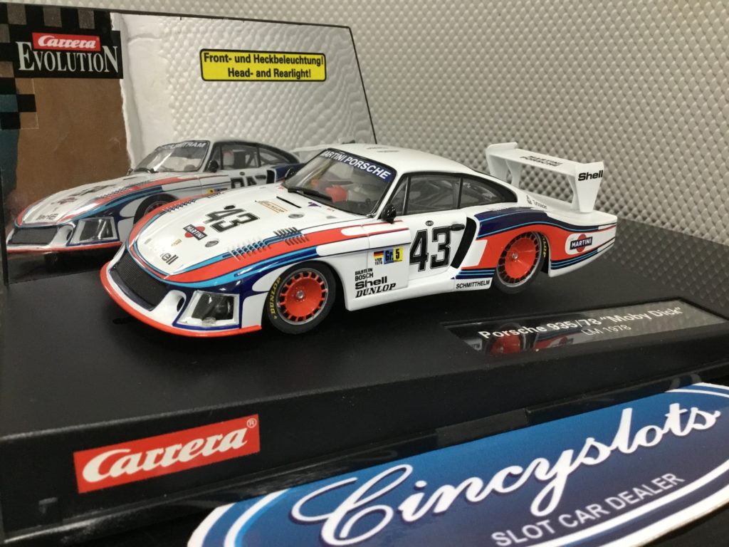 Carrera Evolution 27152 Porsche 935/78 Martini, Lightly Used.