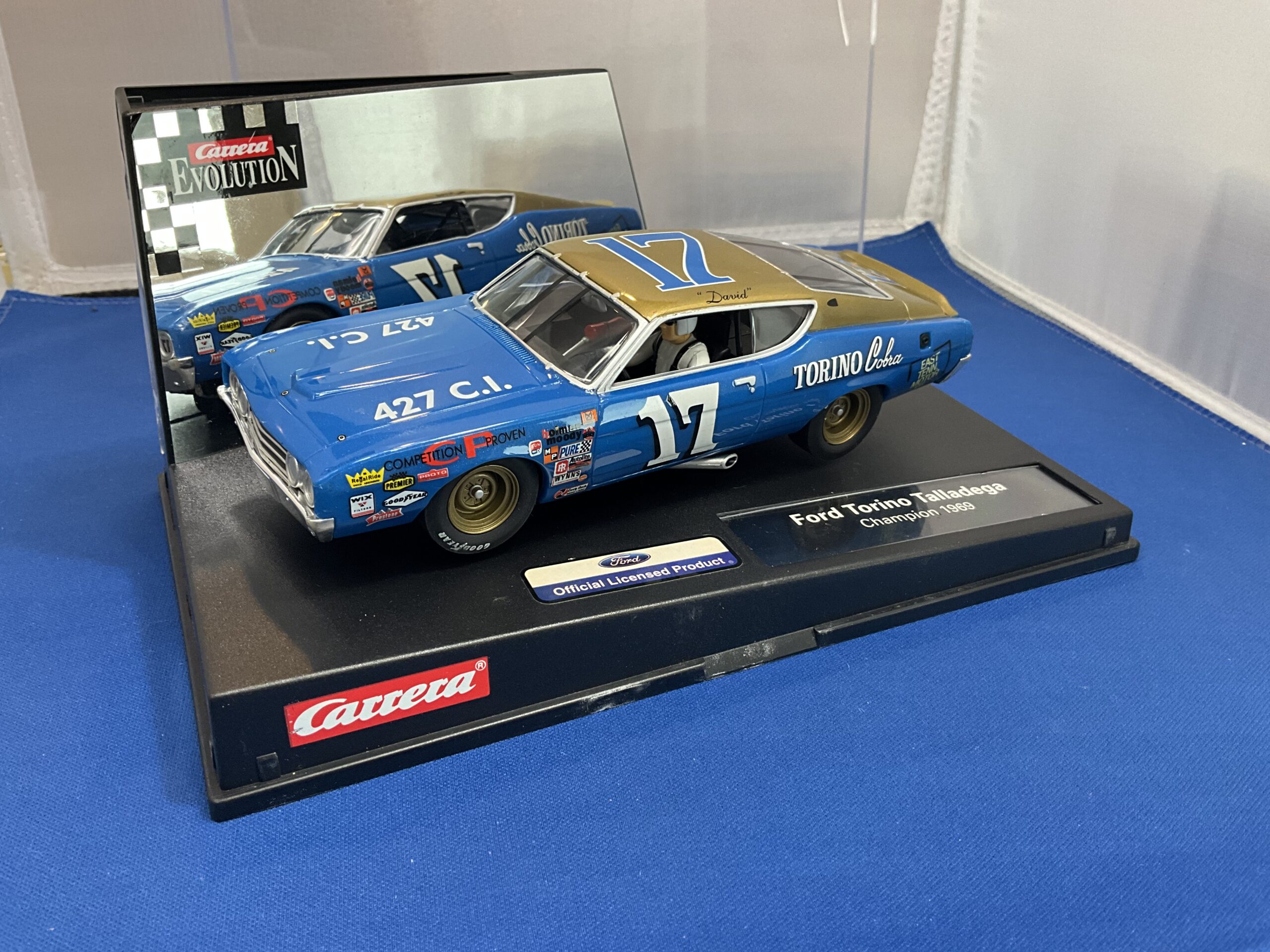 Carrera Evolution 25739 #17 Ford Torino, Lightly Used.