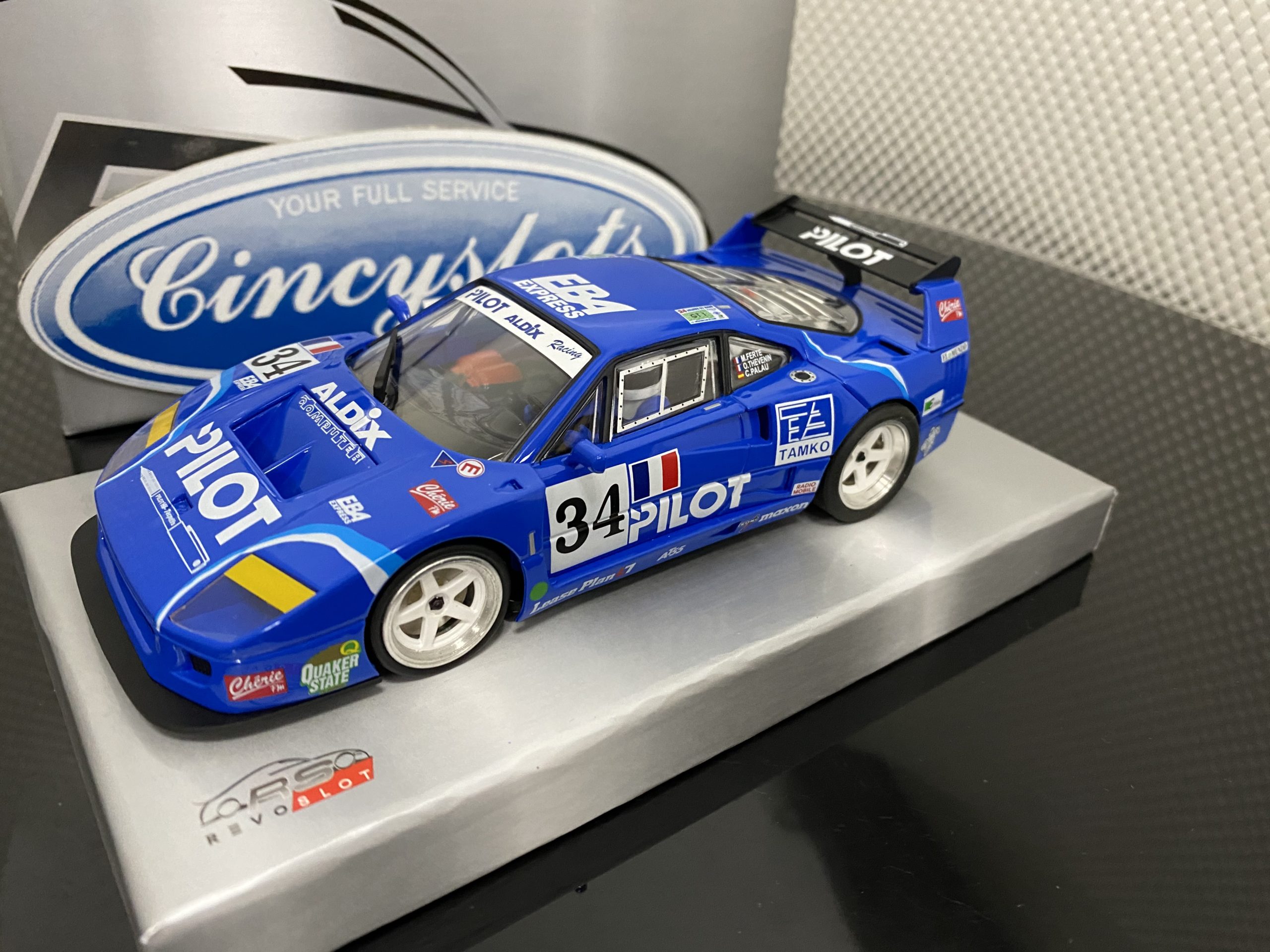 RevoSlot RS0066 Ferrari F40 PILOT #34. RevoSlot RS0066 Ferrari F40