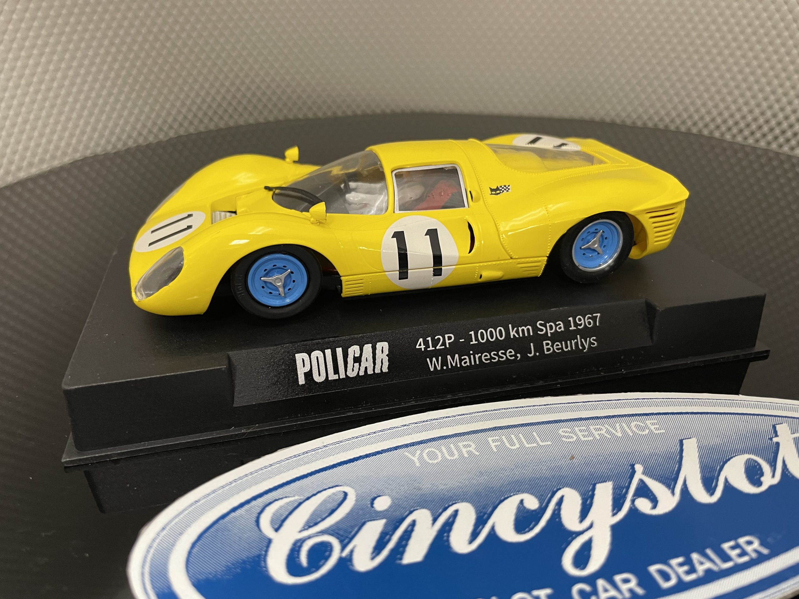 Policar CAR06b Ferrari 330 P4 Yellow