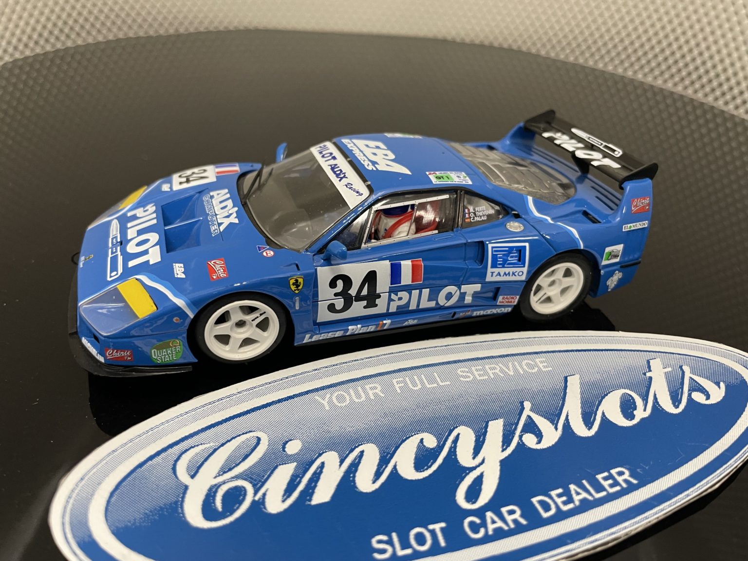 FLY Used Ferrari F40 Pilot #34.