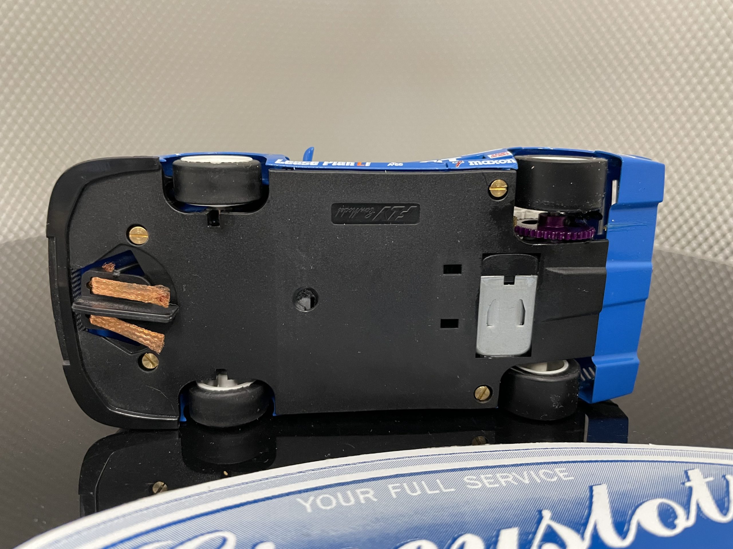 FLY Used Ferrari F40 Pilot #34.