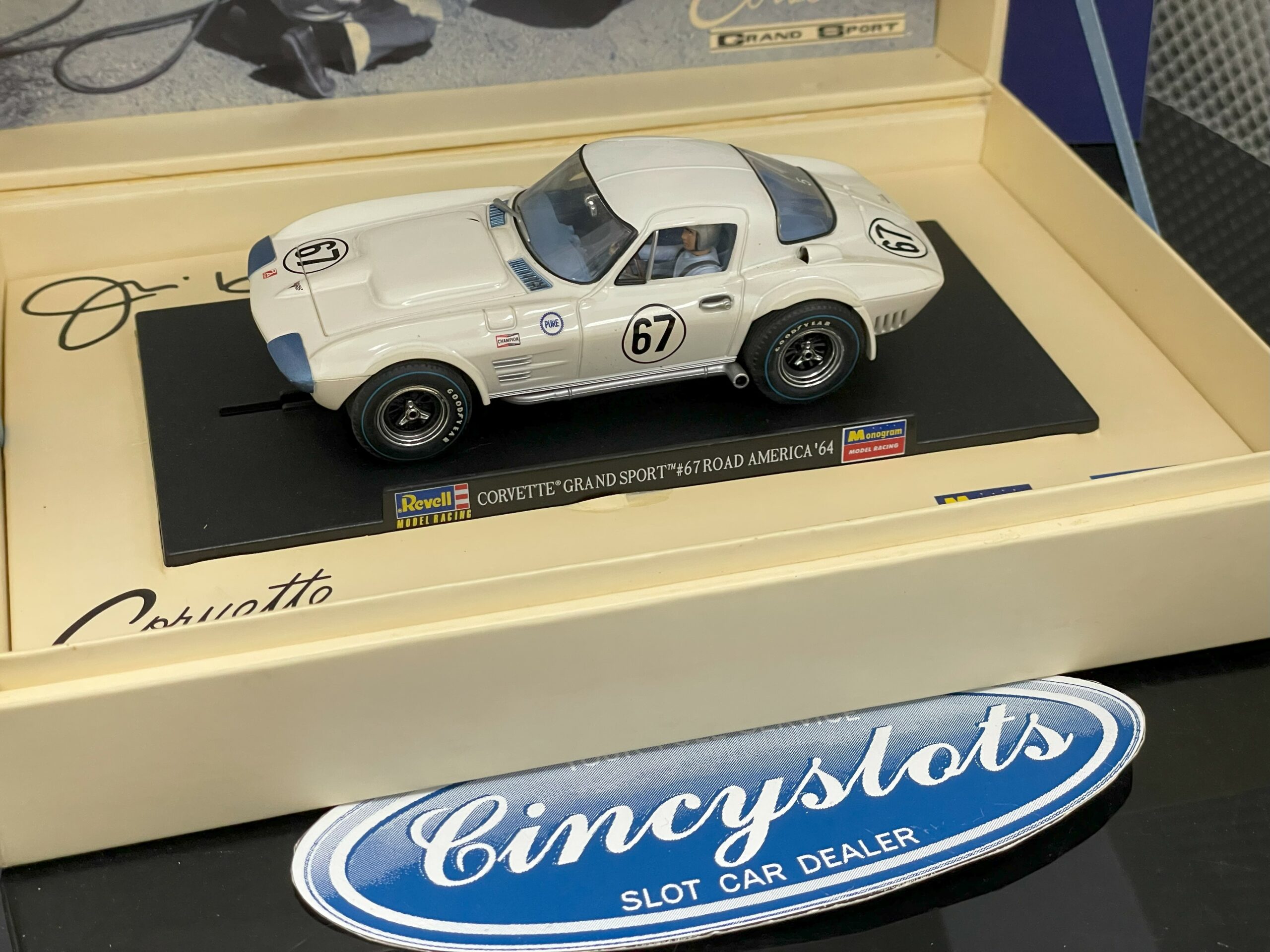 Monogram 4861 Jim Hall Corvette GS 1/32 Slot Car, Lightly Used.