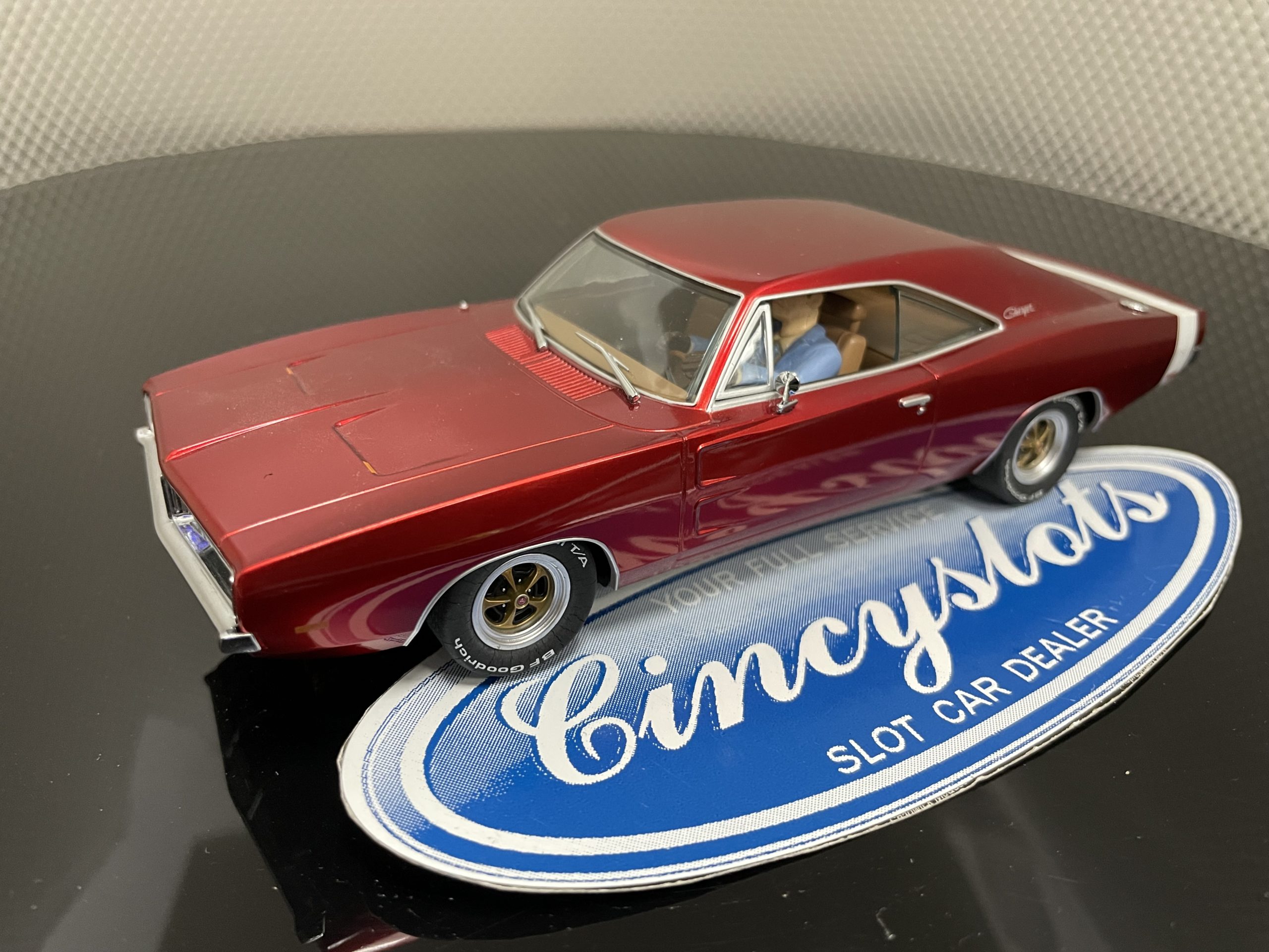 Pioneer P019 Candy Apple Red Charger, Used.