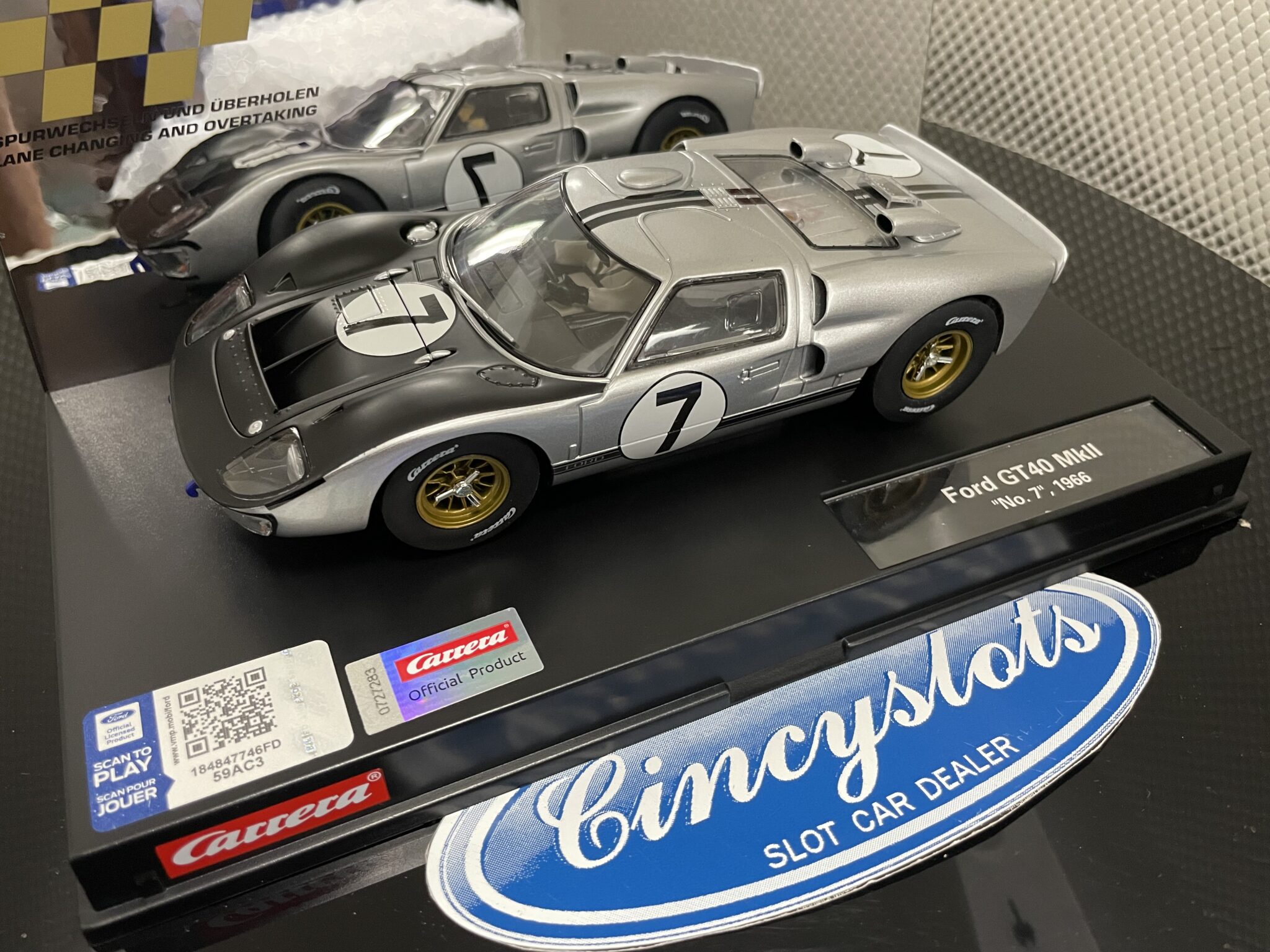 Carrera D124 23939 Ford GT40 #7 1/24 Slot Car.