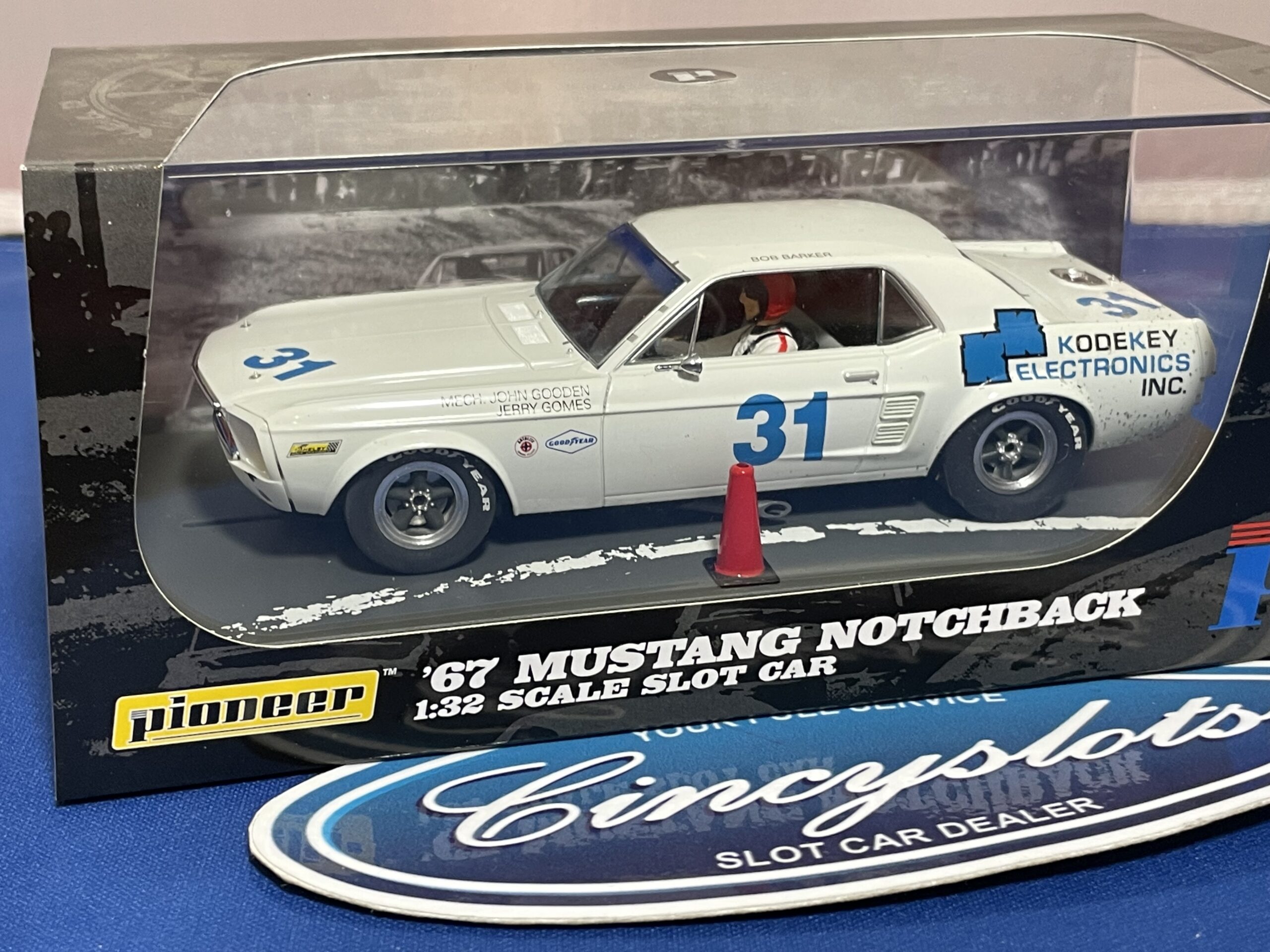Pioneer P006 '67 Mustang Notchback.