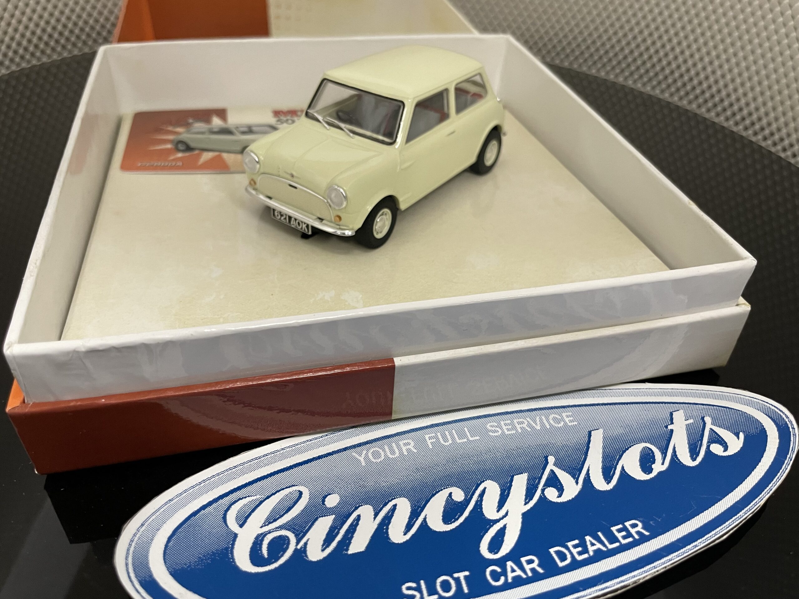 Scalextric C2980A 1958 Morris Mini Minor.