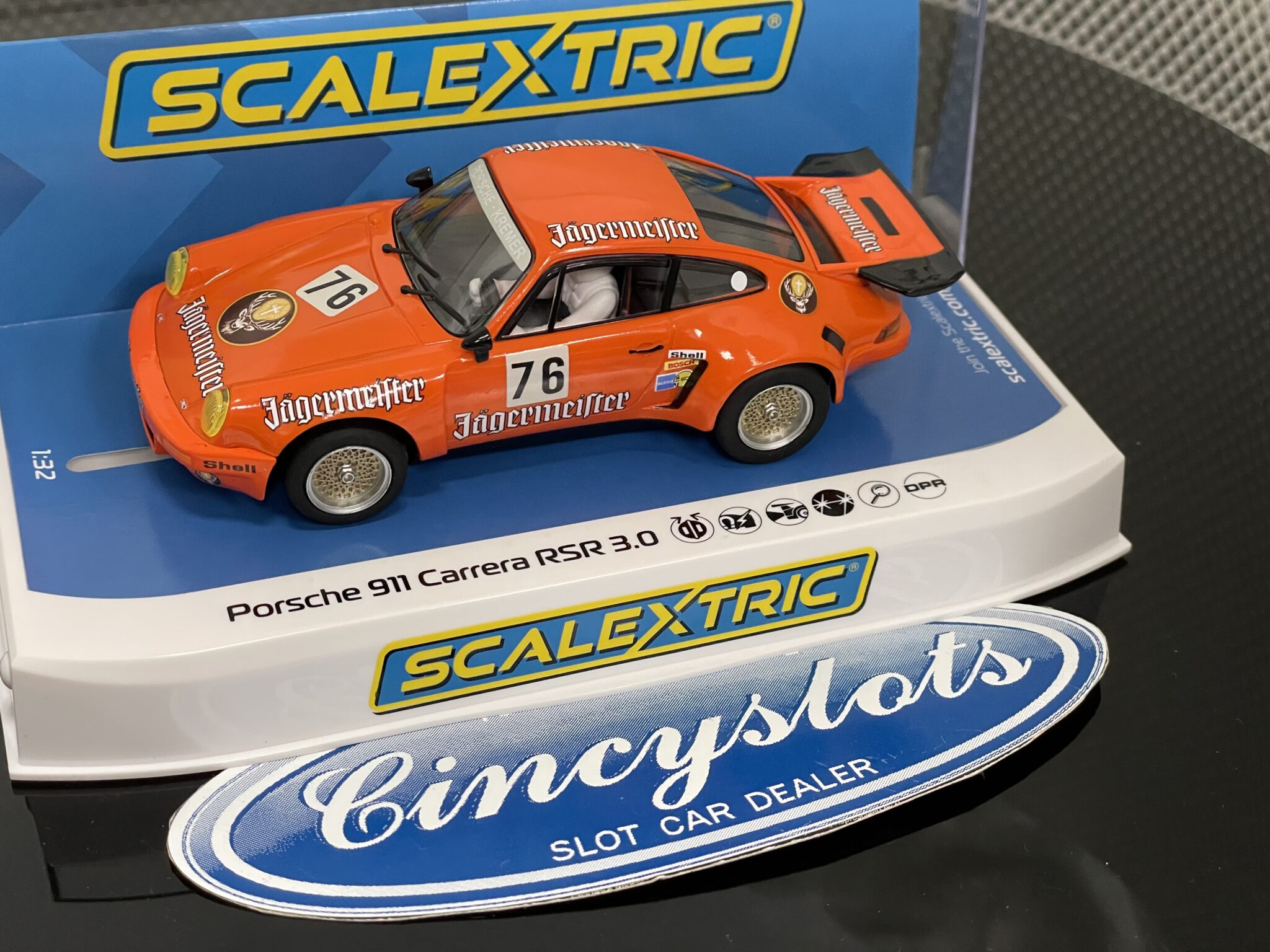 Scalextric C4211 Porsche 911 Jägermeister Kremer, 1/32 Slot Car.