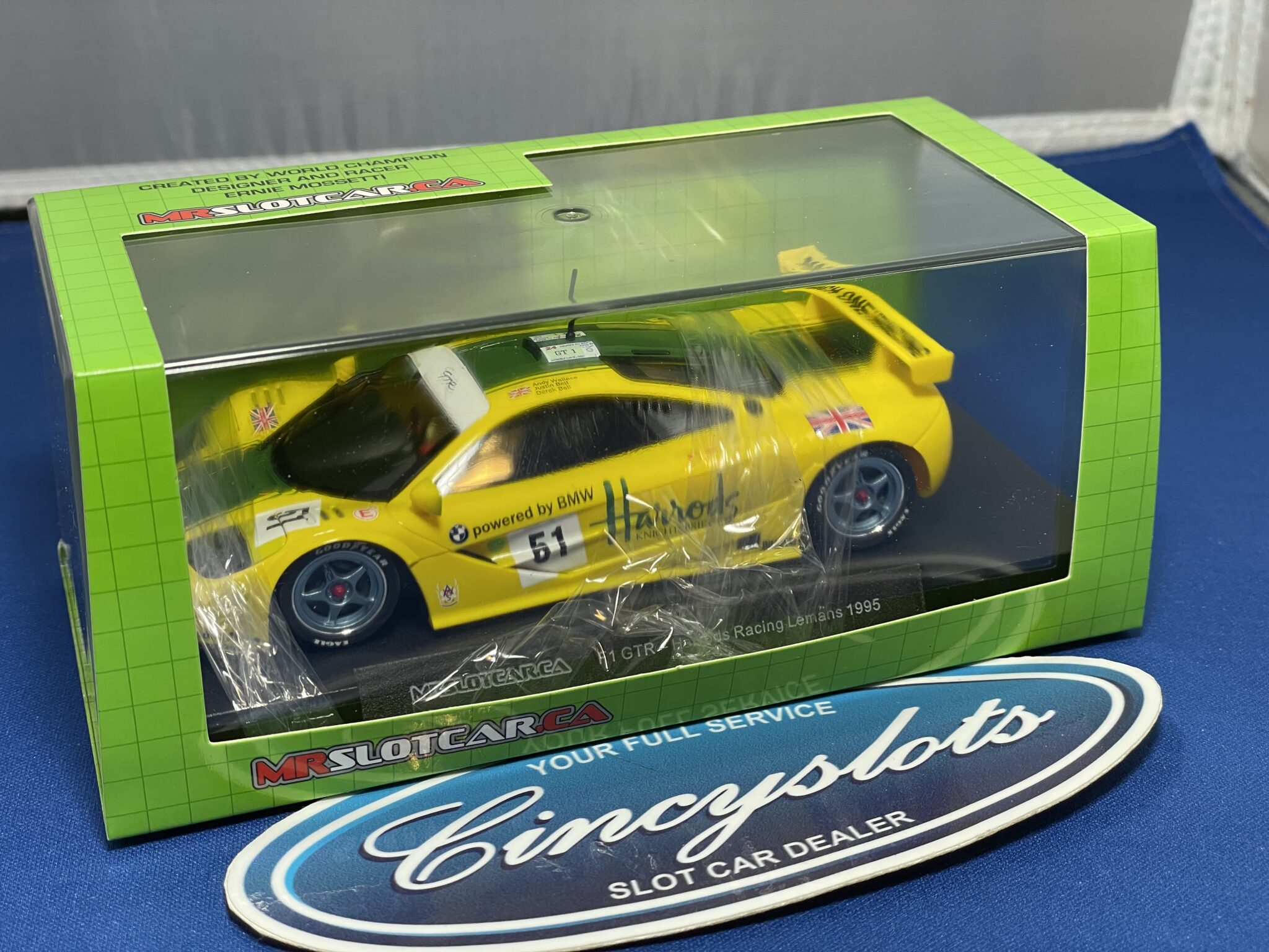 MrSlotCar MR1048 McLaren F1 GTR Harrods 1/32 Slot Car.