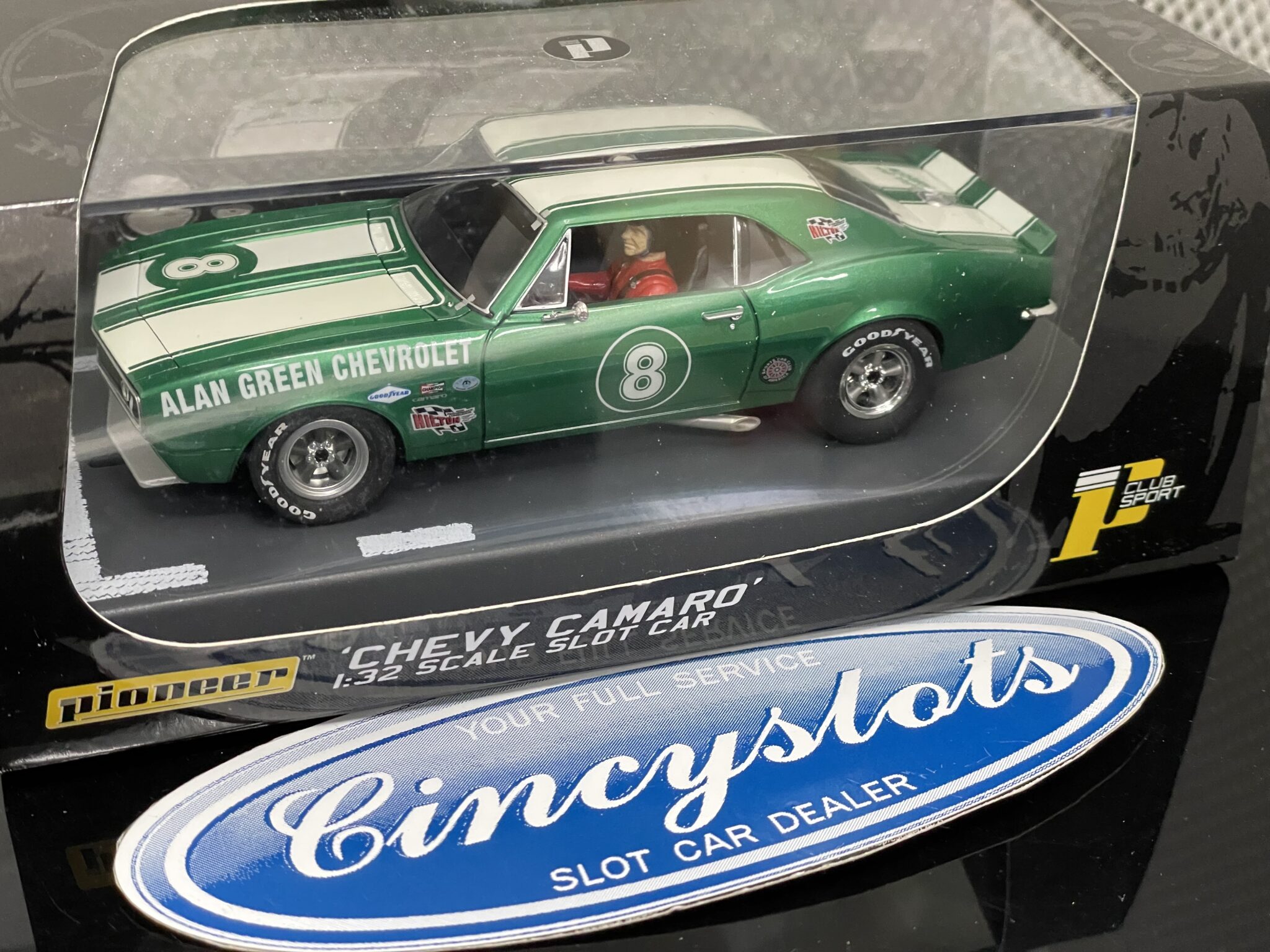 Pioneer P047 Camaro Z-28 Alan Green, 1/32 Slot Car.