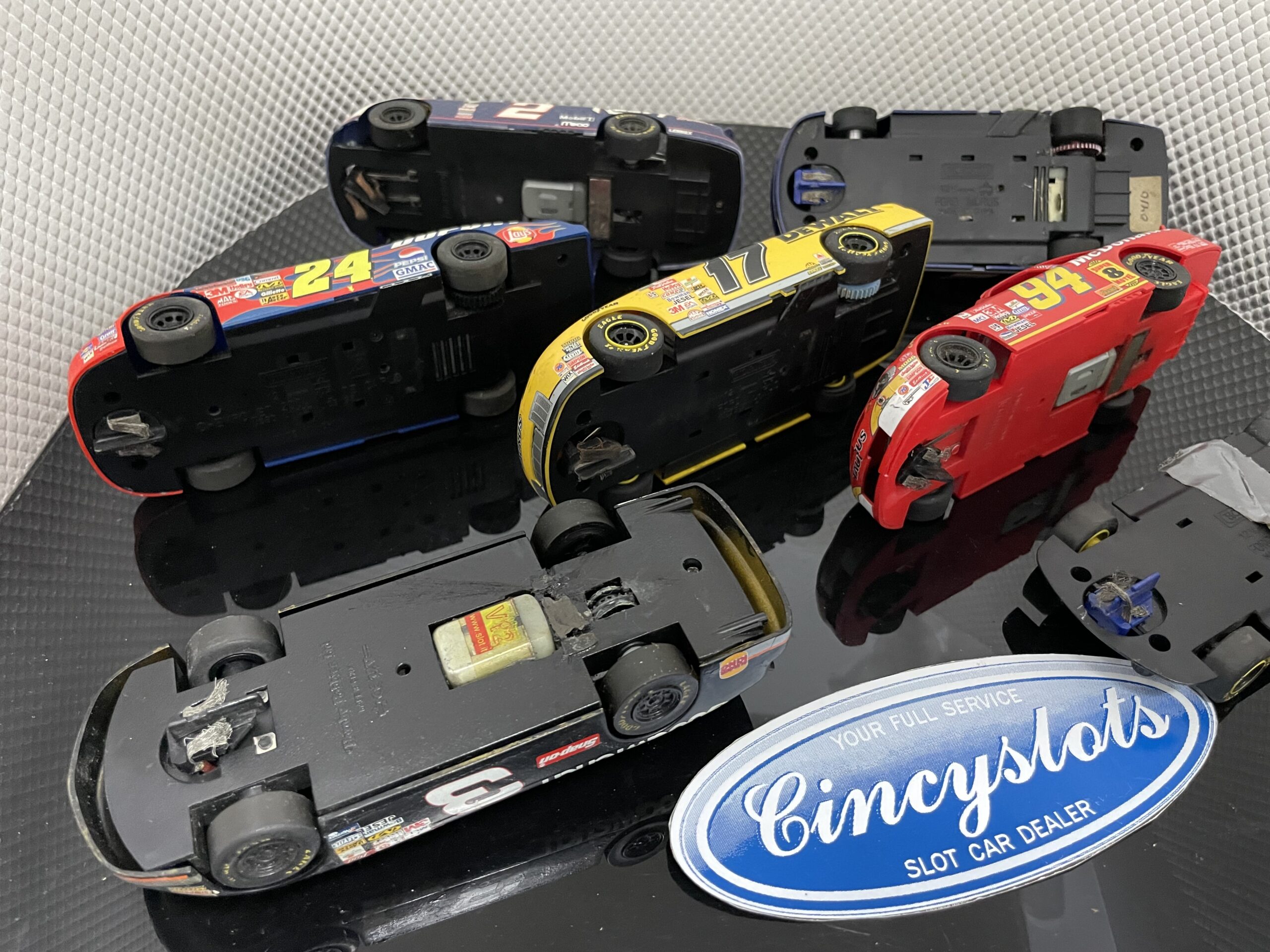 Scalextric Nascar JUNKYARD Lot. All Cars Run.