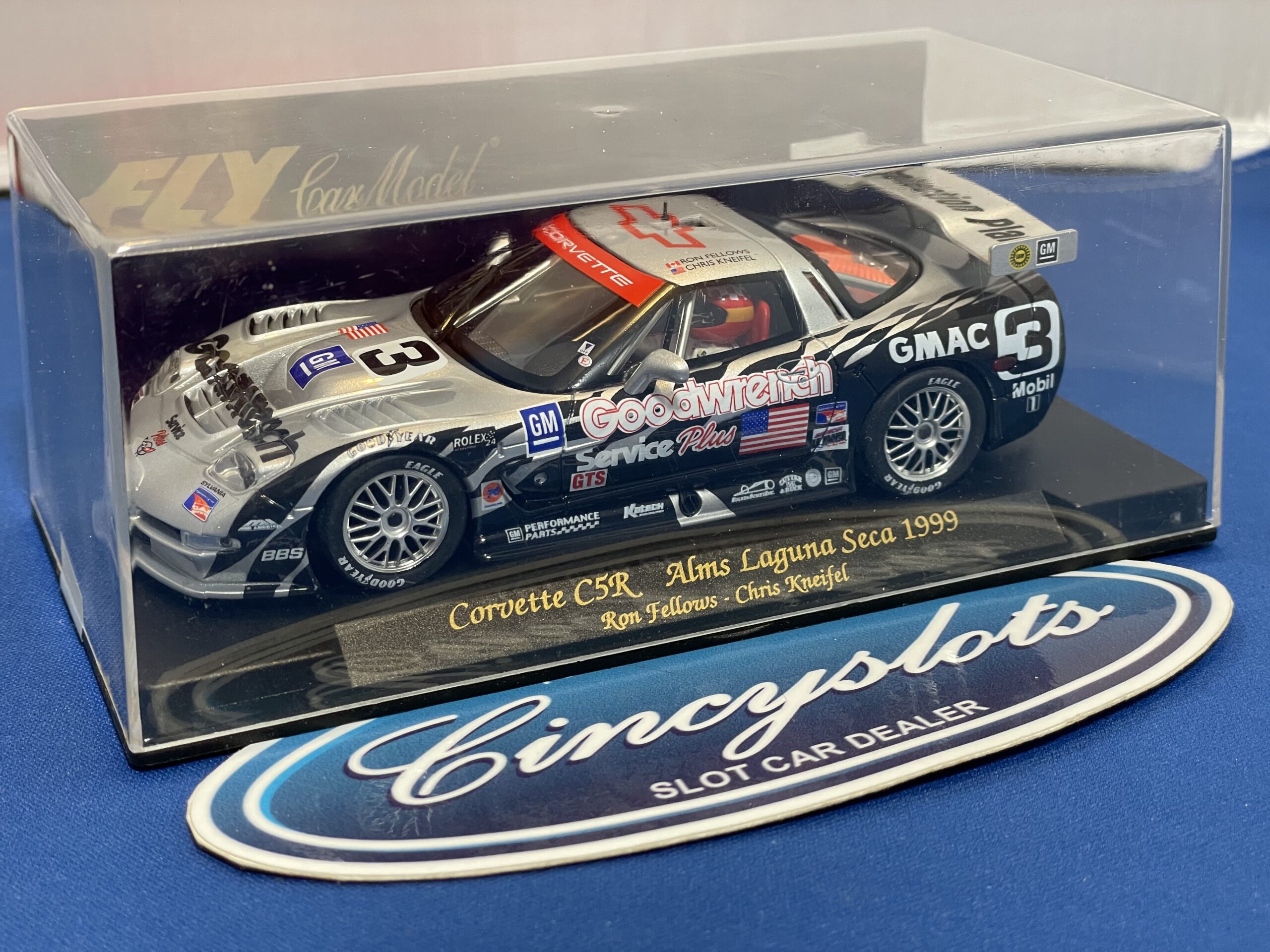 FLY A121 Corvette C5R Goodwrench, 1/32 Slot Car.