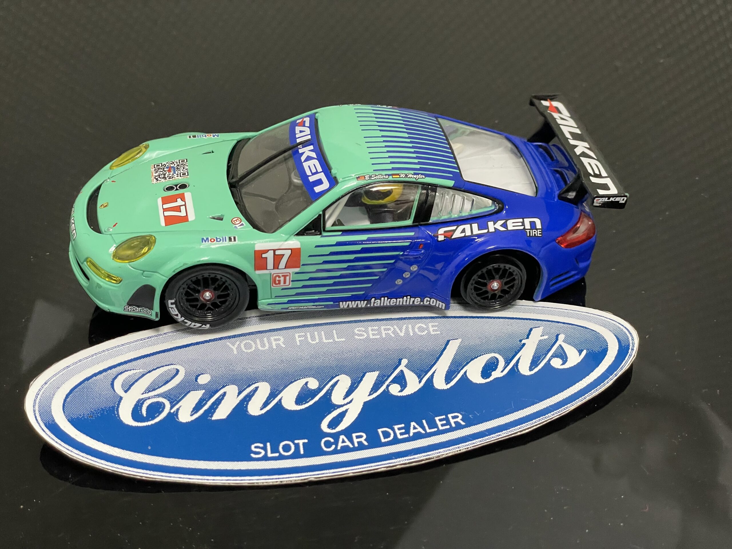 Carrera D132 30642 Porsche 911 RSR Falken, Used.