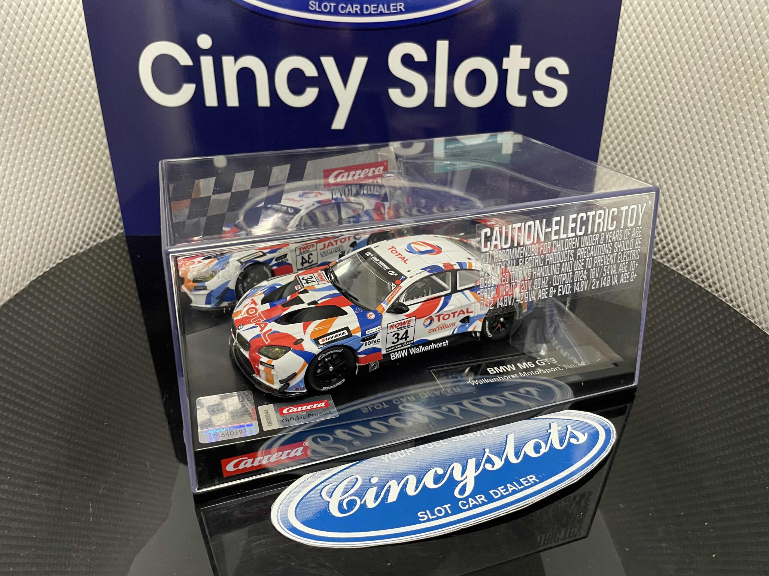 Carrera Evolution 27698 BMW M6 1/32 Slot Car.