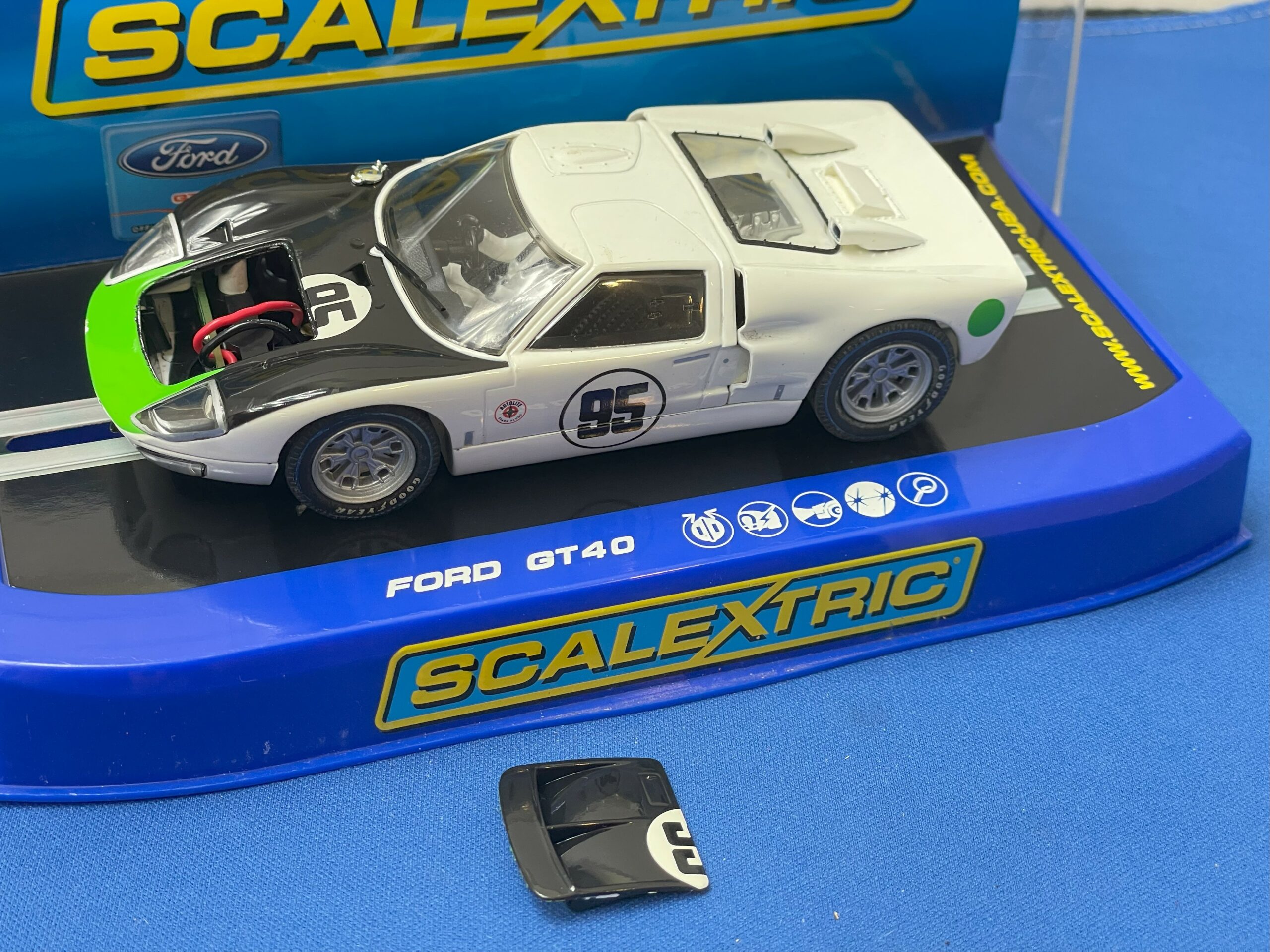 Scalextric C3231 Ford GT40 Used