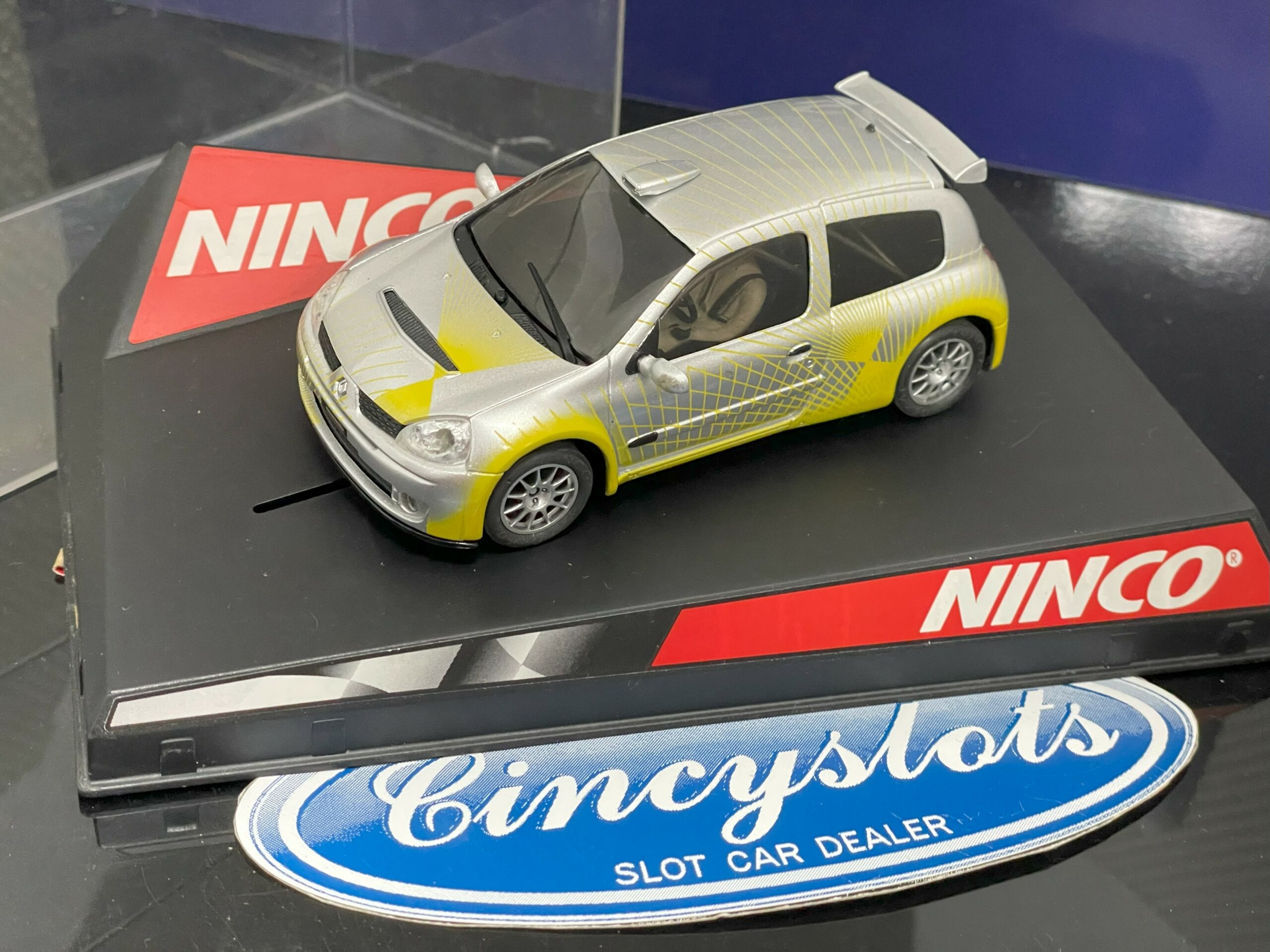 NINCO 50297 Renault Clio Super 1600 1/32 Slot Car.