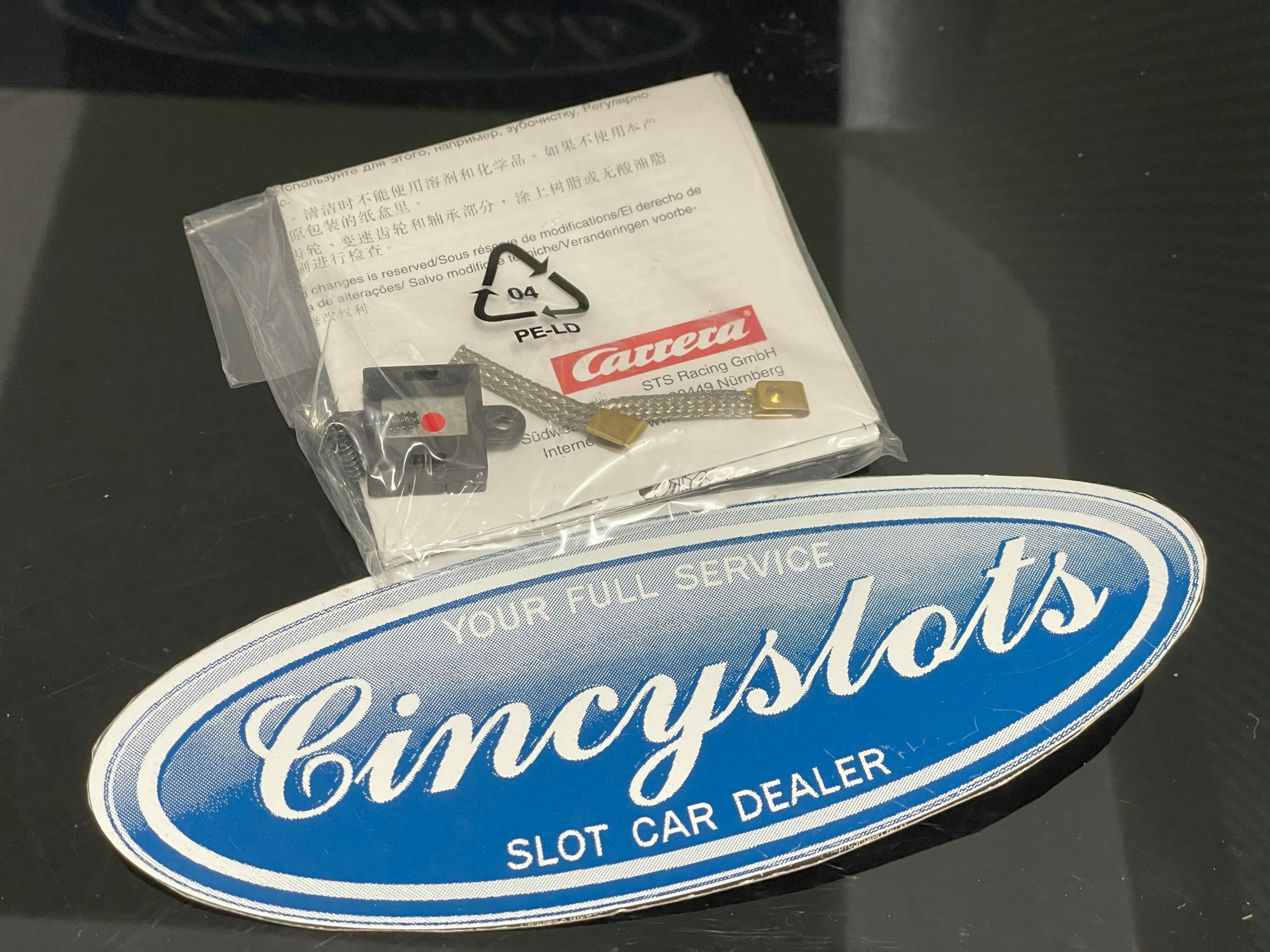 Carrera Exclusiv Vintage Magnet Pod and Brushes. 1/24 Scale.