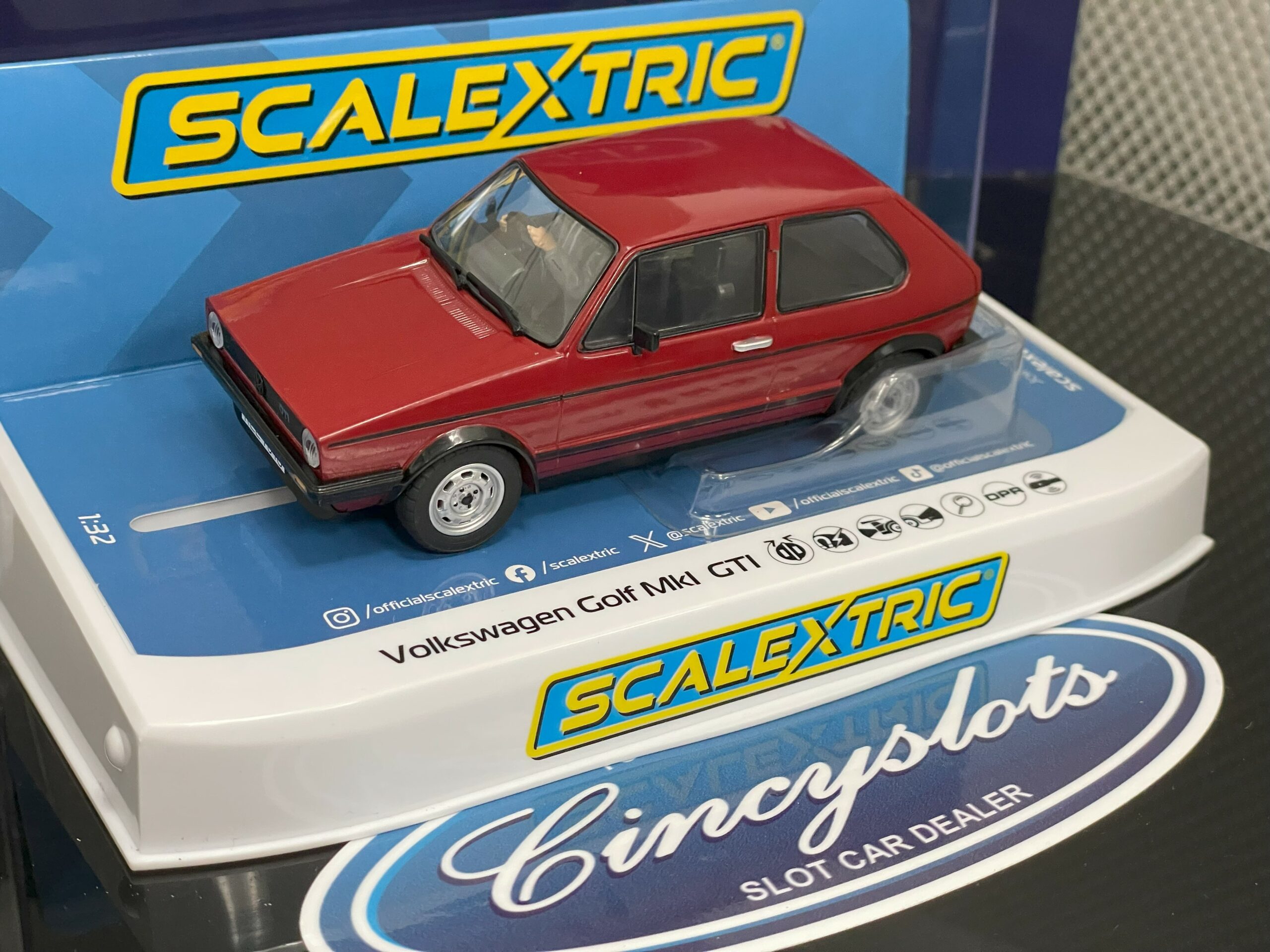 Scalextric C4490 Volkswagen Golf GTI 1/32 Slot Car.