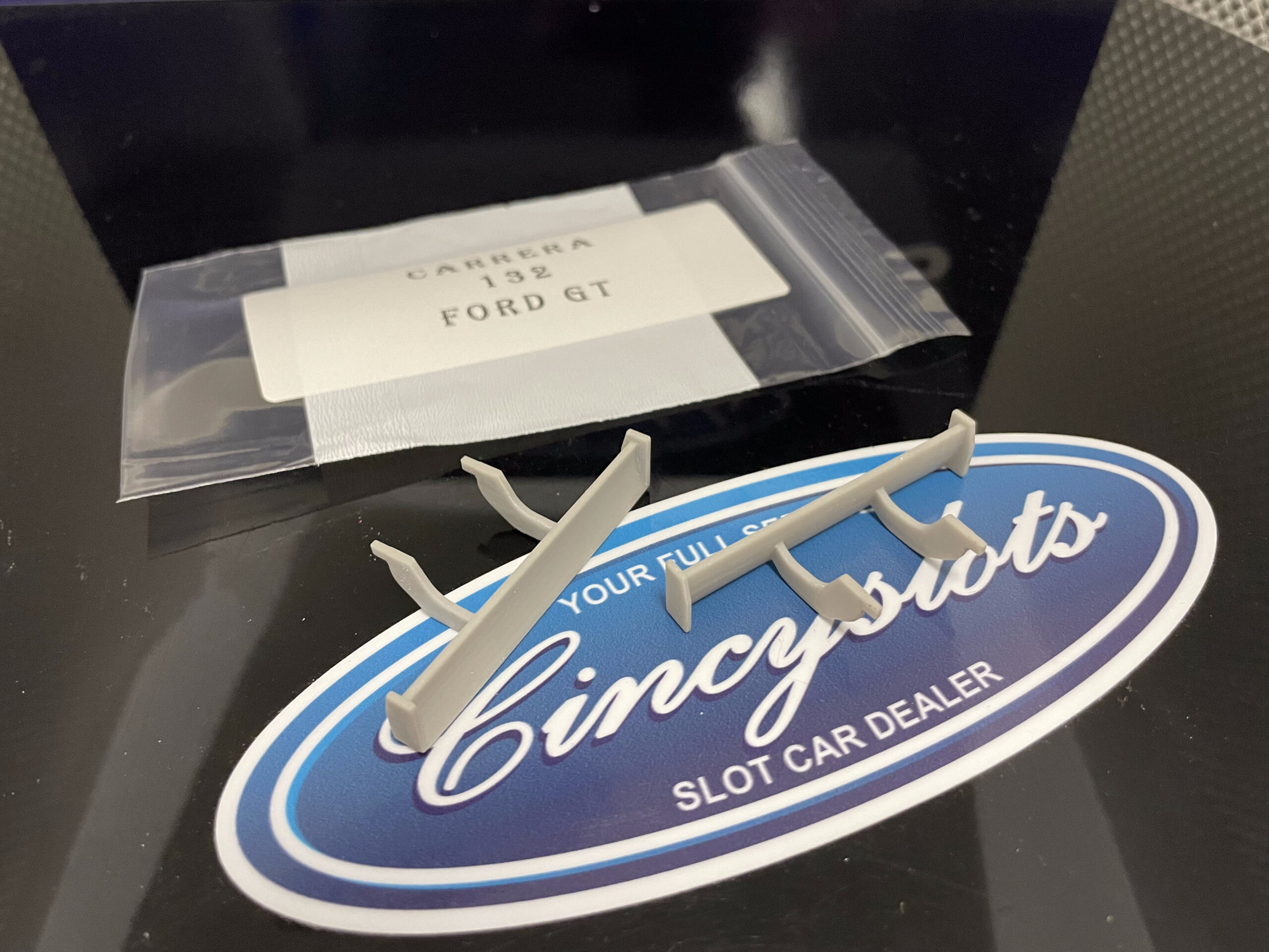 Carrera D132 Ford GT Rear Wing Resin Printed. 2pcs.