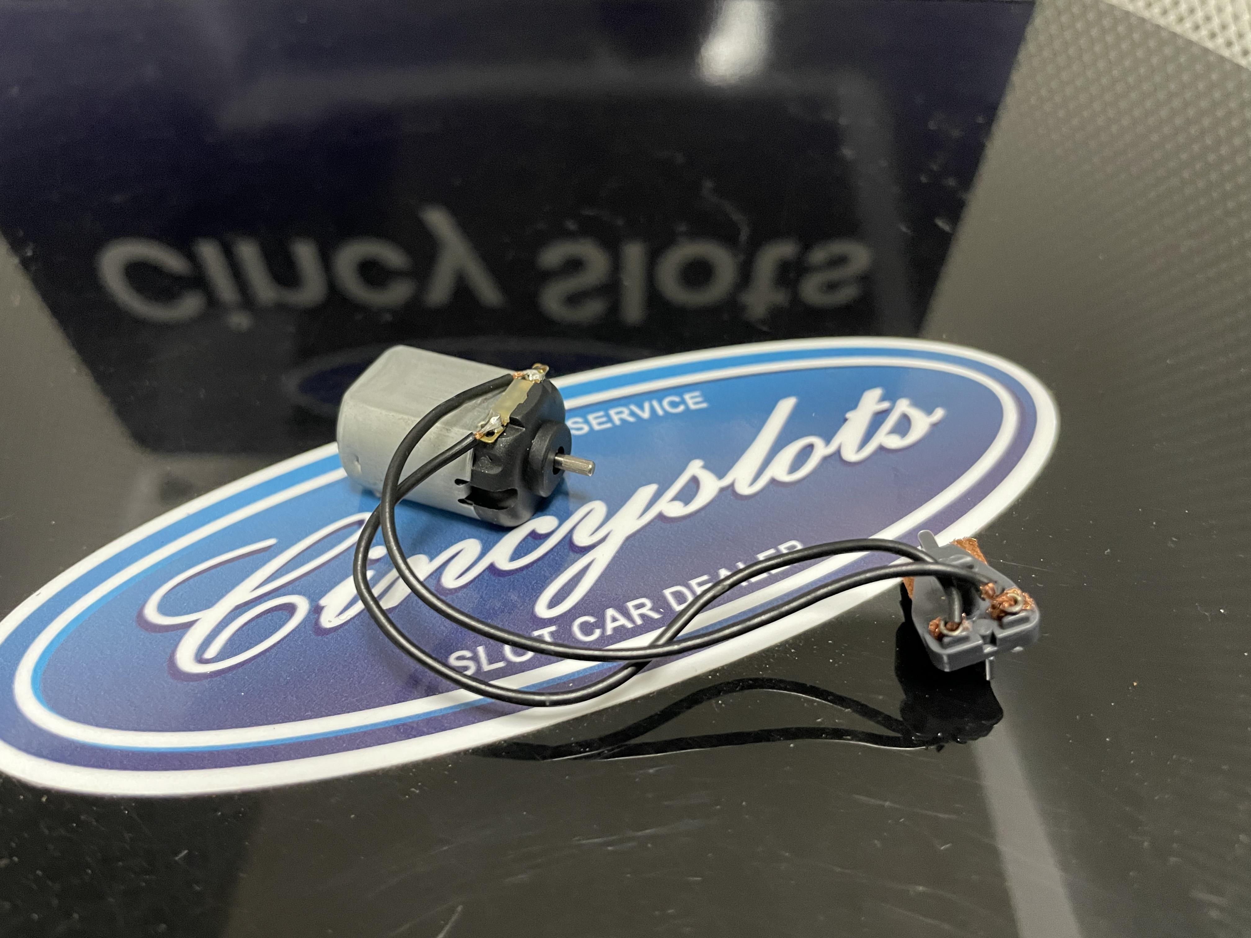 FLY B14 79014 Motor w/Guide and Wire.