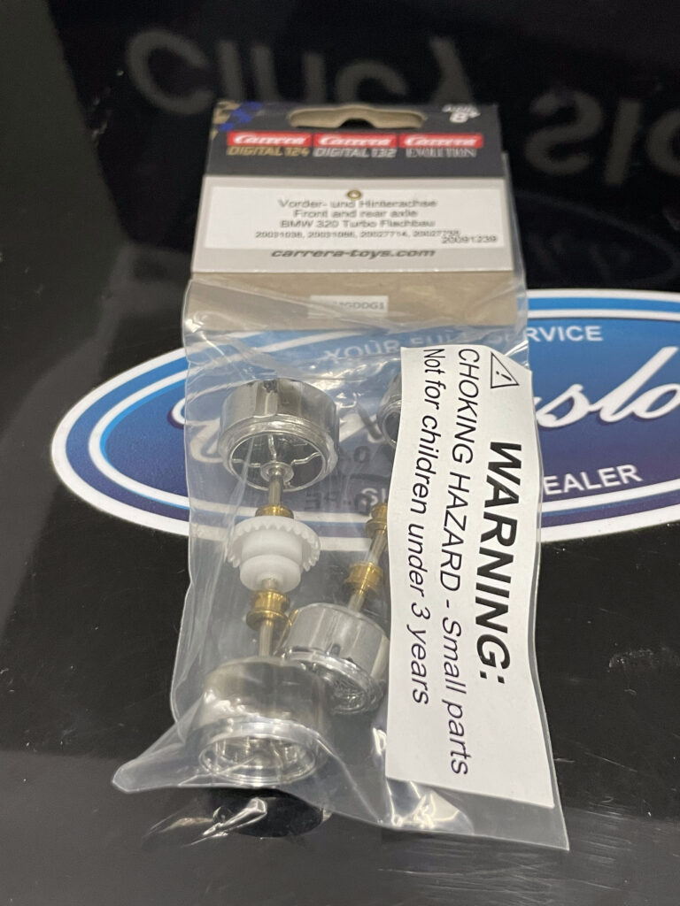 Carrera Evolution 91239 Axles BMW 320 Turbo.